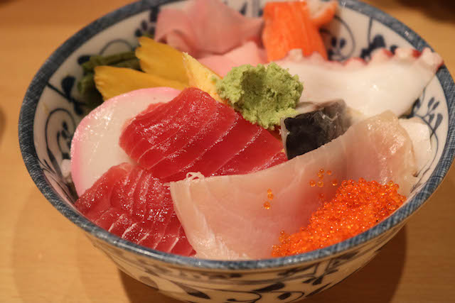 Ougisushi, Cheap Sushi by Shinjuku Station