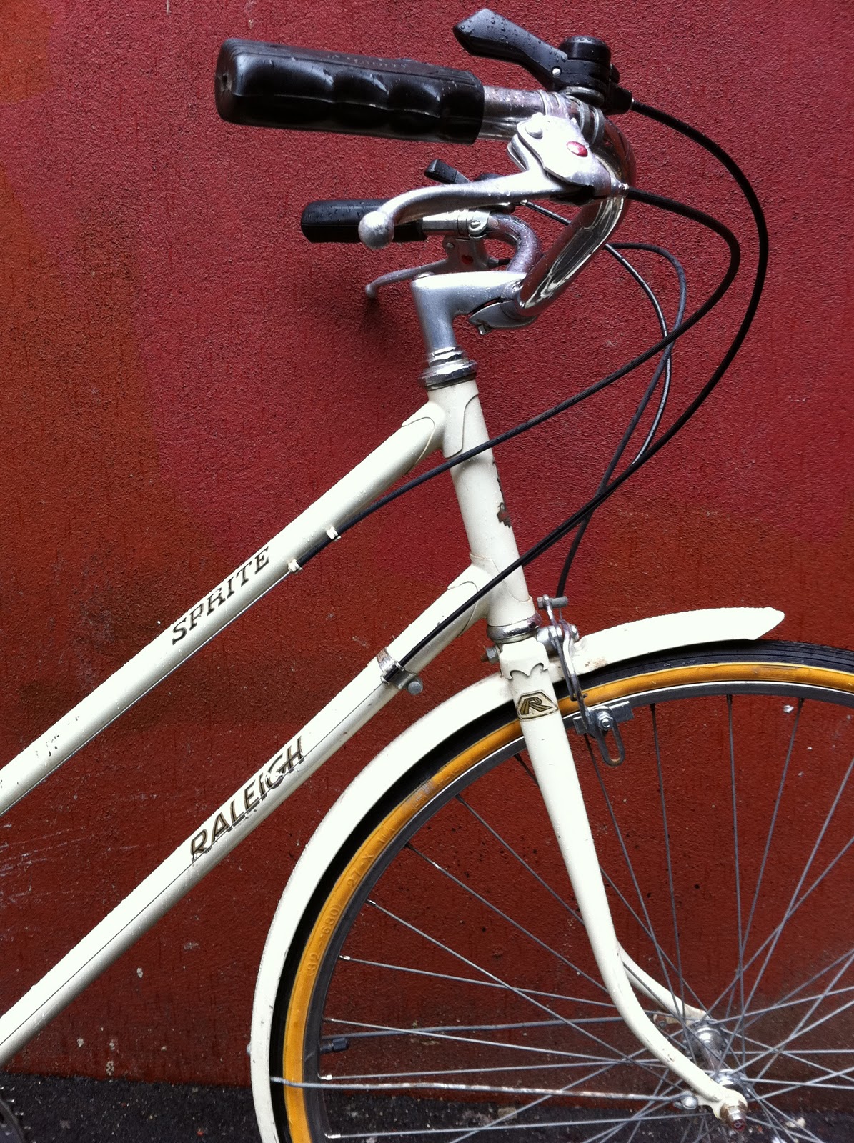 Bike Boom refurbished bikes: mid-late 70's Raleigh Sprite