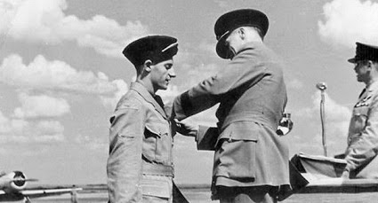 No. 11 Service Flying Training School Yorkton: (J/15811) Colin (Frank ...