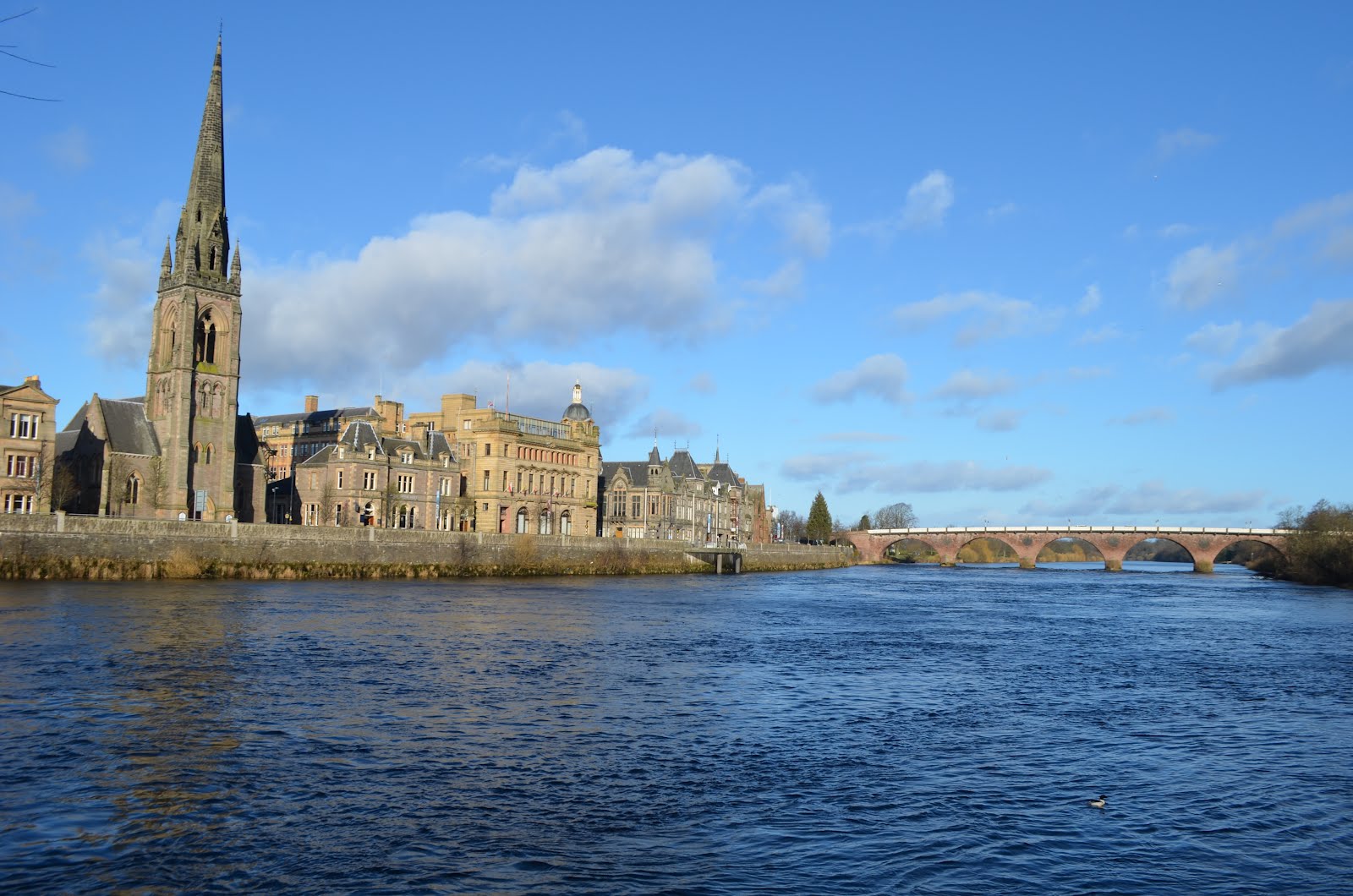 Tour Scotland: Tour Scotland February Photographs River Tay Perth ...