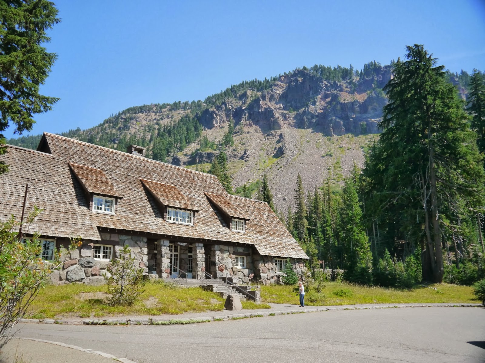 American Travel Journal: Steel Visitor Center and Rim Village - Crater ...