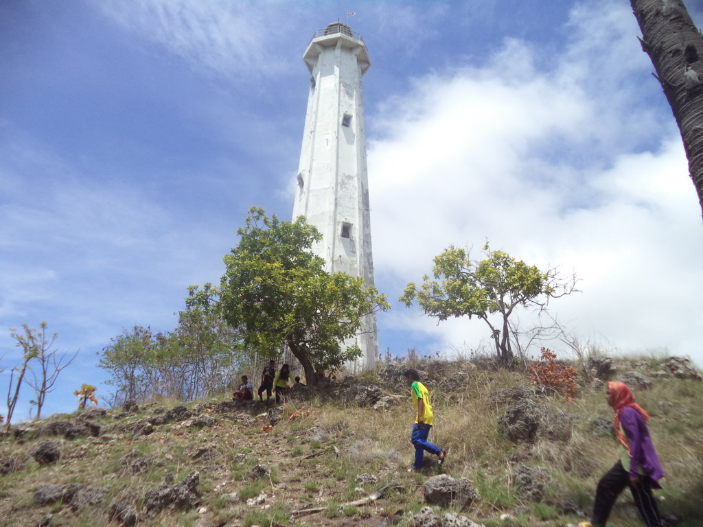 Corat coret Ibuknya Qiran: Pulau Mules: Pulau Putri Tidur yang Cantik