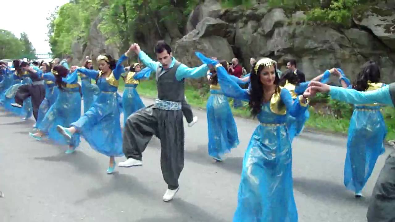 dance steps: Kurdish Dance History ,state,music,images : dance steps ...