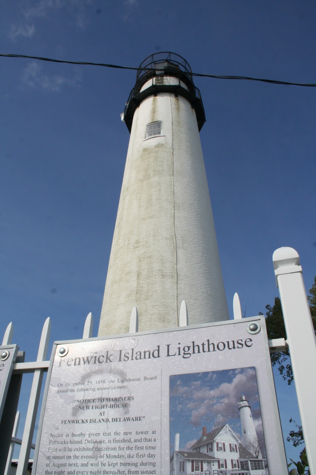 Lighthouse: Fenwick Island Lighthouse - Explore This City