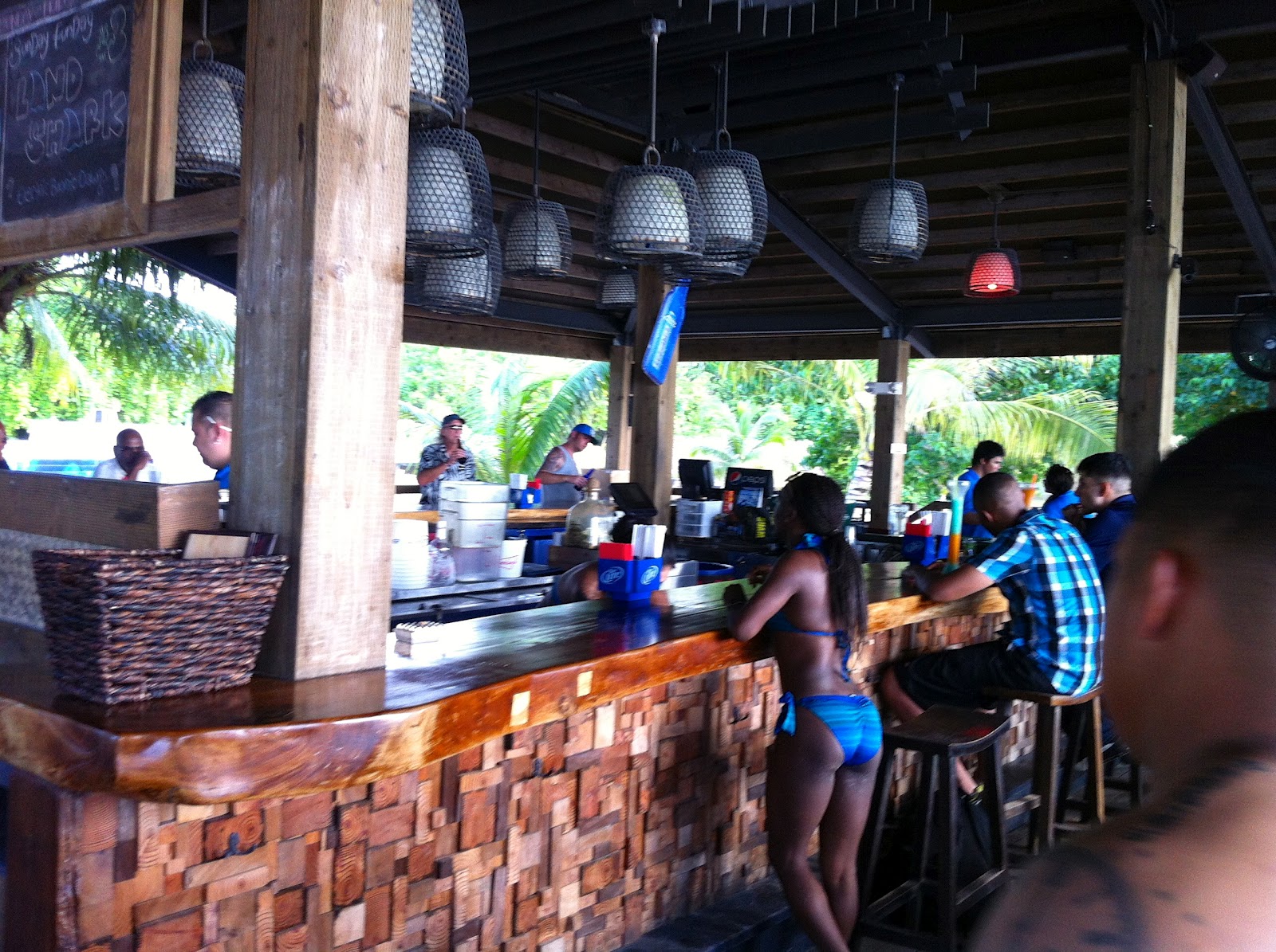 TASTE OF HAWAII: THE BEACH BAR AND GRILL - TUMON BAY, GUAM