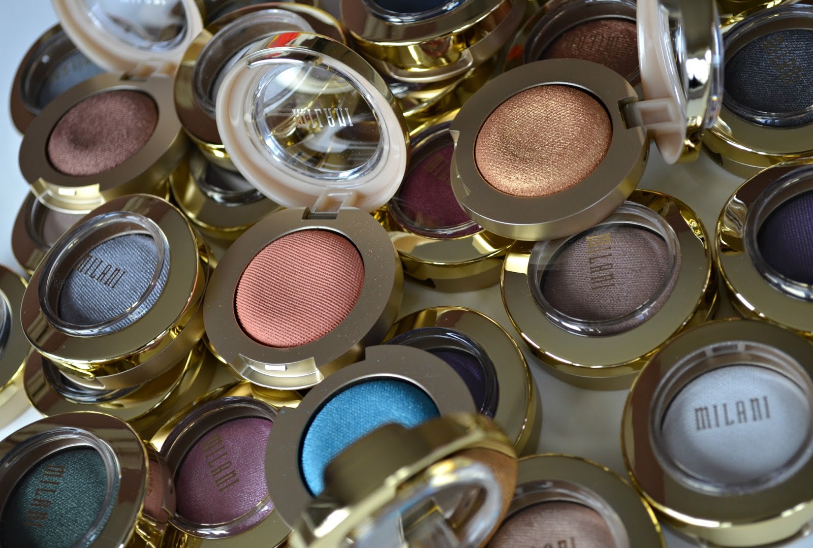 Shuga and Spice: *NEW* Milani Bella Eyes Gel Powder Eyeshadow - Full ...