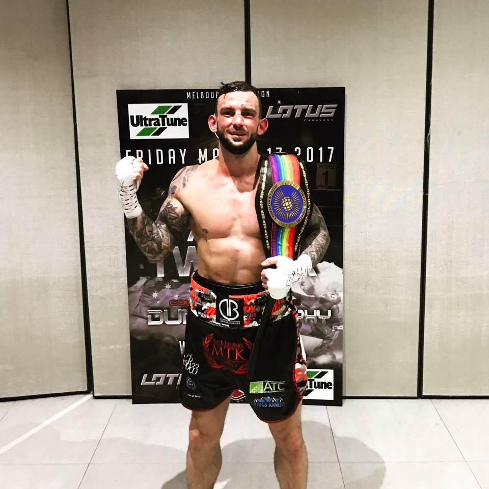 Glasgow Girl : Modicum of Decorum in Airdrie!