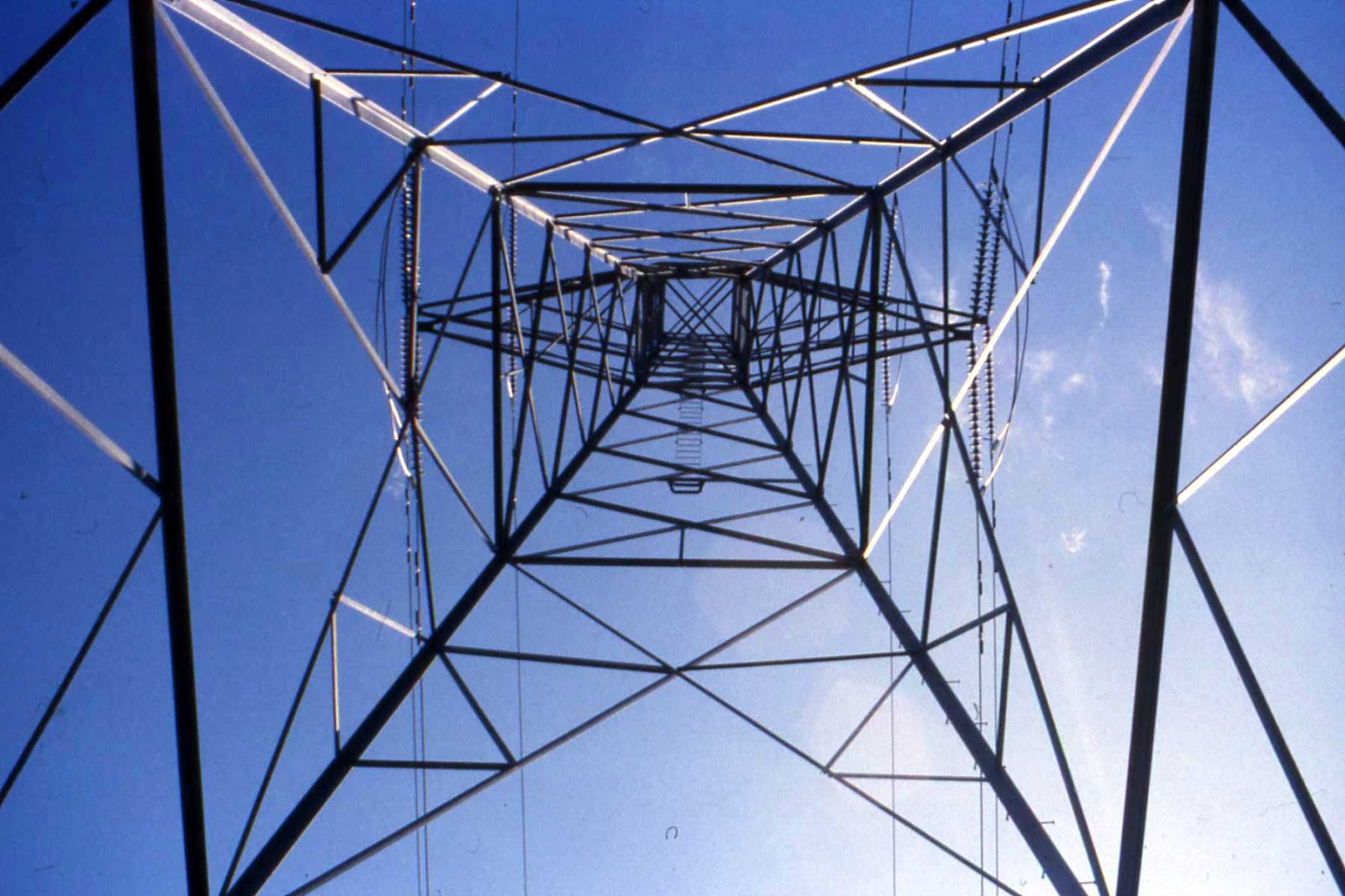 The Mathematical Tourist: Tower Lines