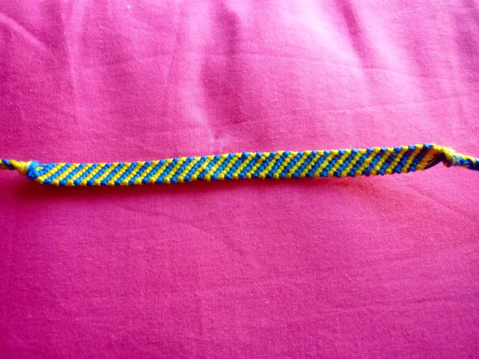Welcome to the Cozy Corner of Craft: Friendship Bracelets for Beginners ...