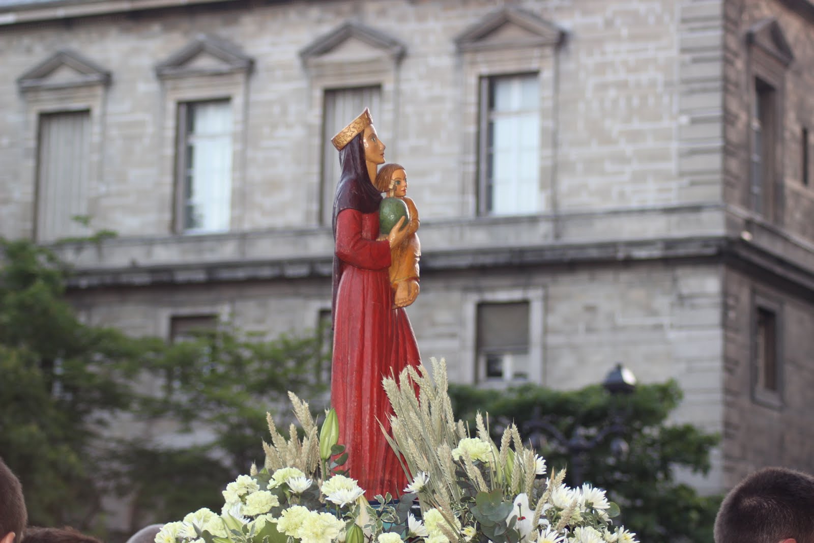The 2018 Pentecost Pilgrimage to Chartres ~ Liturgical Arts Journal
