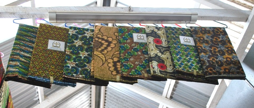 Kanga Creative: Fabric Shopping in Arusha, Tanzania