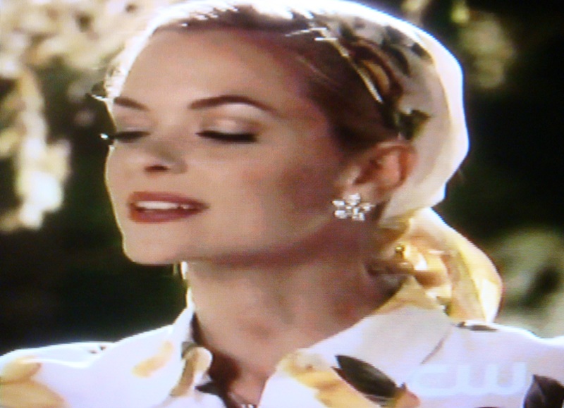 Jewels+Mints: JewelMint Spotted on Hart of Dixie's Lemon Breeland ...