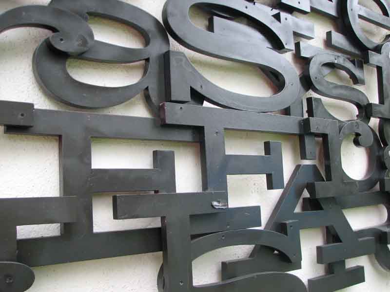 suburbNgypsy: Upcycling Signage