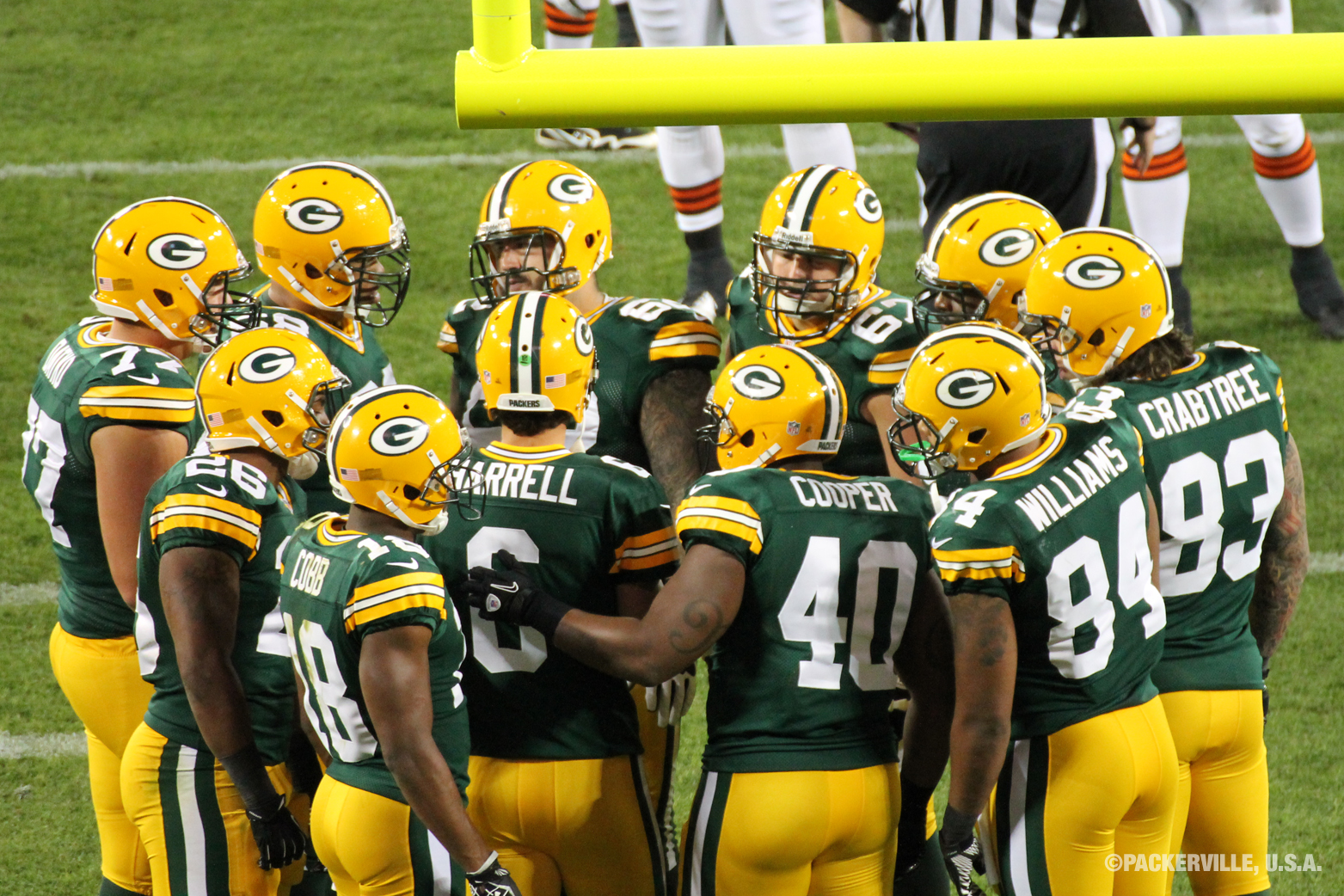 PACKERVILLE, U.S.A.: Thursday Night at Lambeau Part II