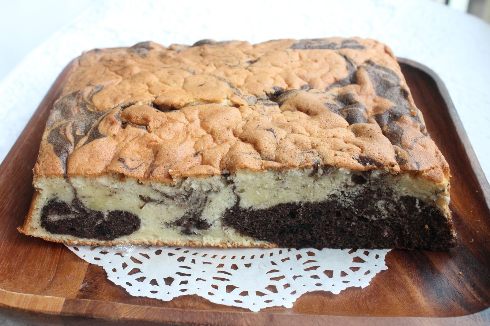 Honey Bee Sweets: Oreo Marble Butter Cake Take 2