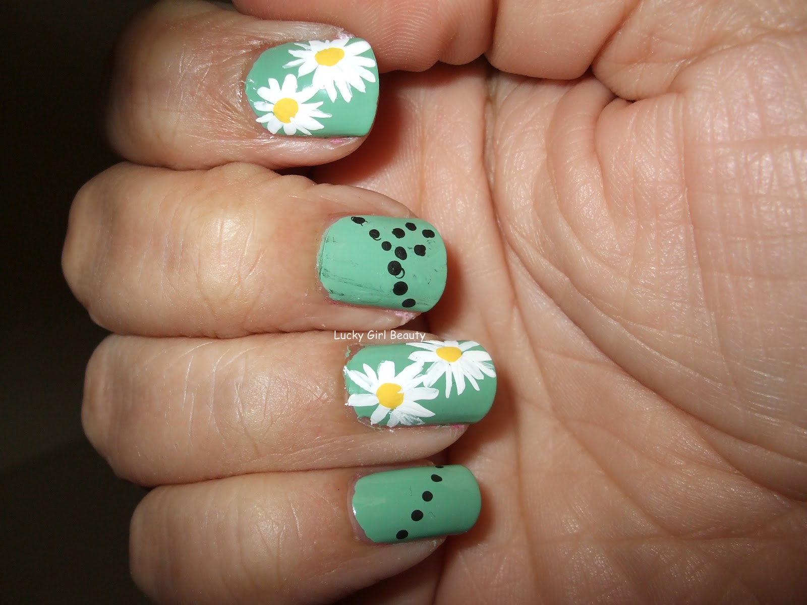 Lucky Girl Beauty: Spring Has Sprung Nail Design