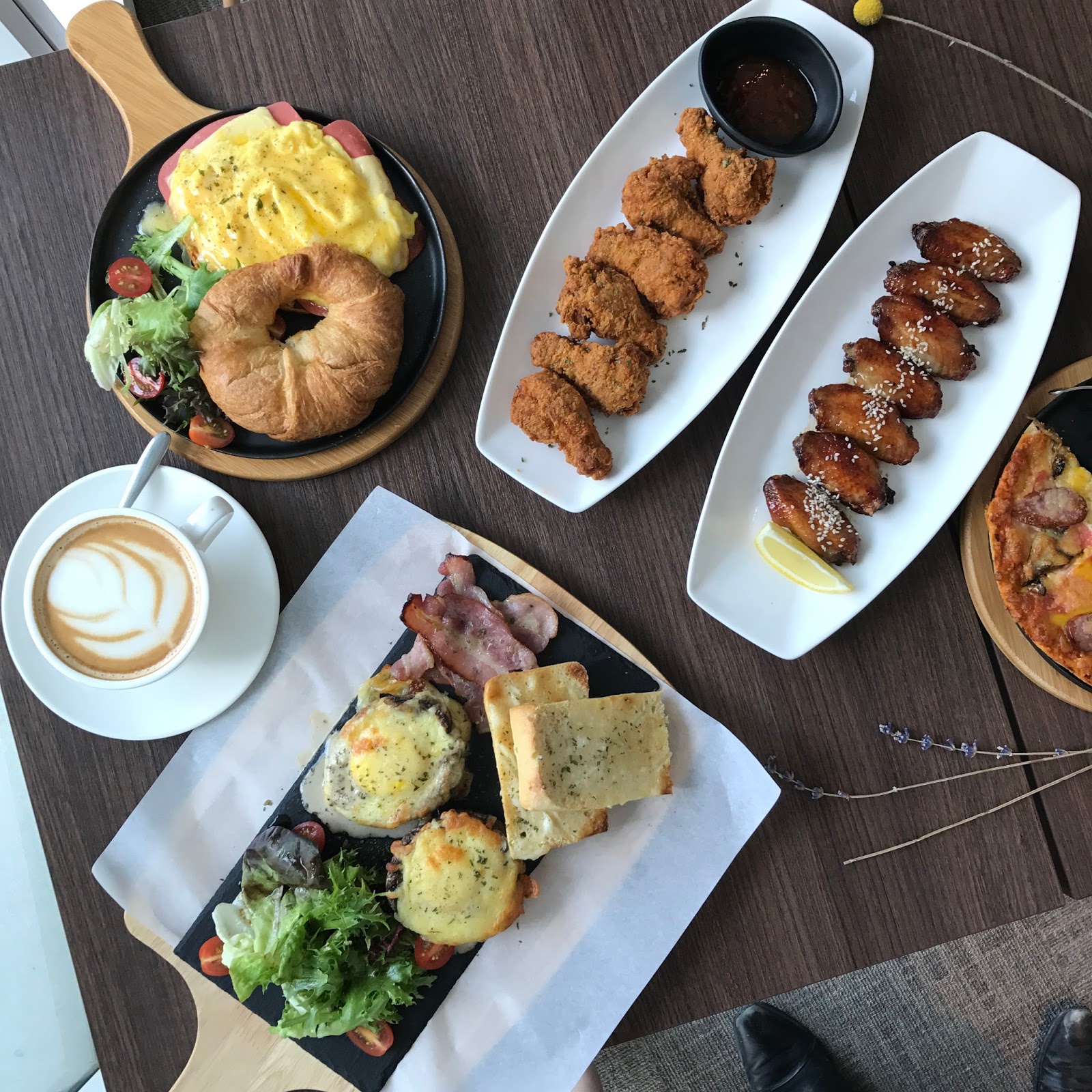 OTC Cafe at National Library | ♕ HerPenandFork