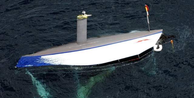 The Sailing Adventures of Bootlegger - A Tripp 47: January 2012