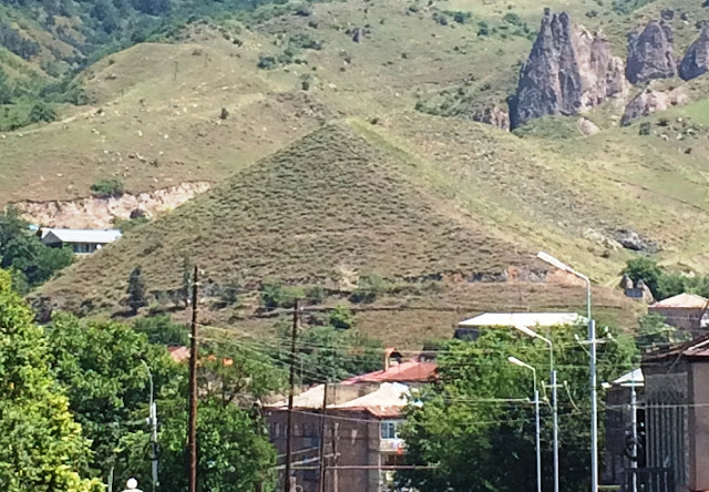 Mysterious Pyramids Around the World: Armenian Pyramids Can be Added to ...