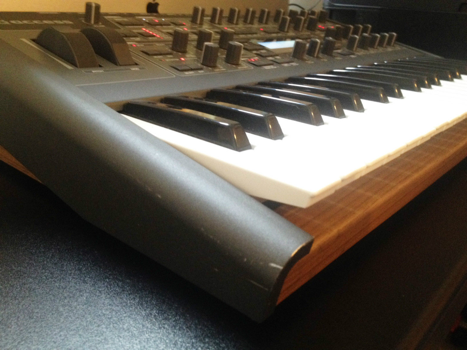 MATRIXSYNTH: Access Virus TI2 Polar 'Darkstar' Limited Edition ...