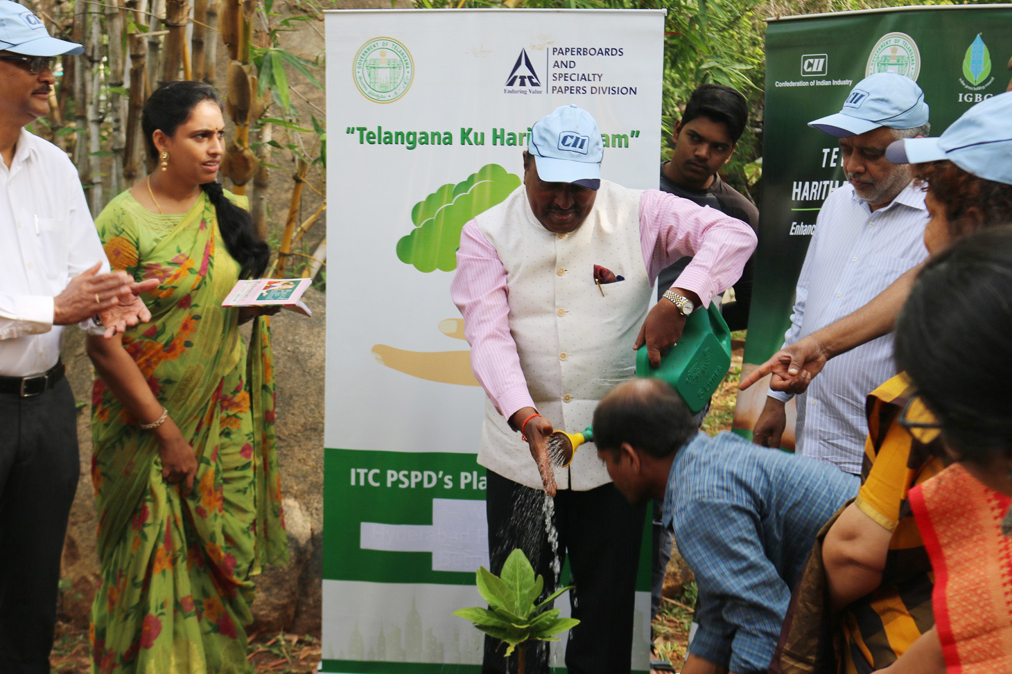pragatigreenliving: Dr G.B.K Rao CMD Pragati Group at the Flag-off ...