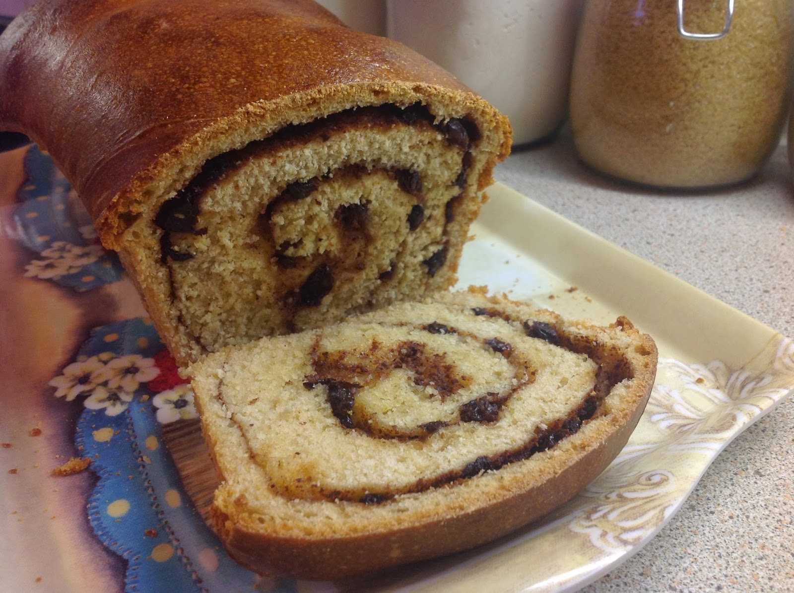 This Muslim Girl Bakes: Cinnamon Currant Bread