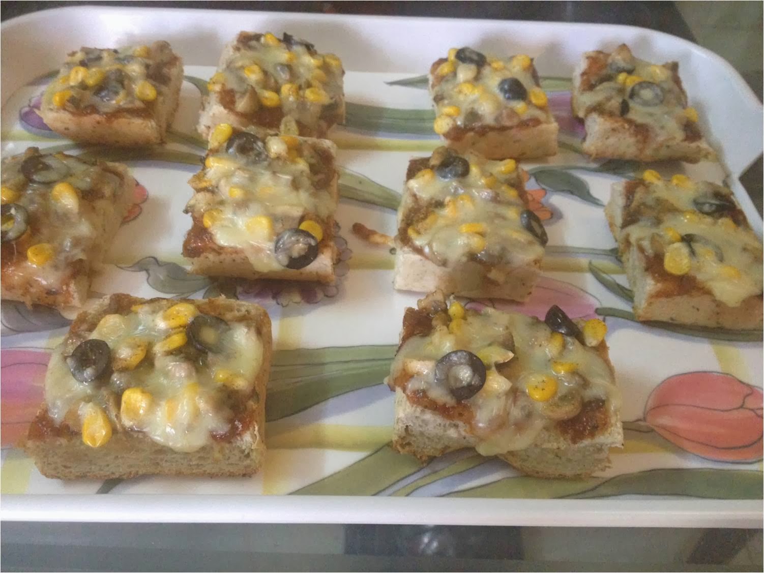 PARTY ORDER PICS - MINI TOASTED FOCACCIA FINGERS AND CHATPATI TOKRI