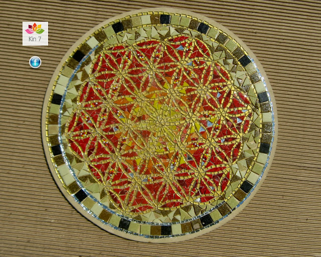 Arte en casa by Nauma: Kin 7 deco: Mandala oro Rubí
