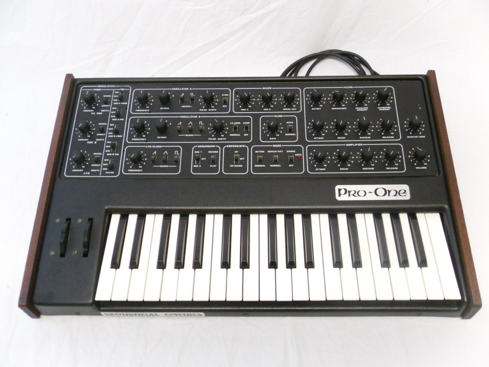 MATRIXSYNTH: Sequential Circuits Pro One Analog Synthesizer SN 9360