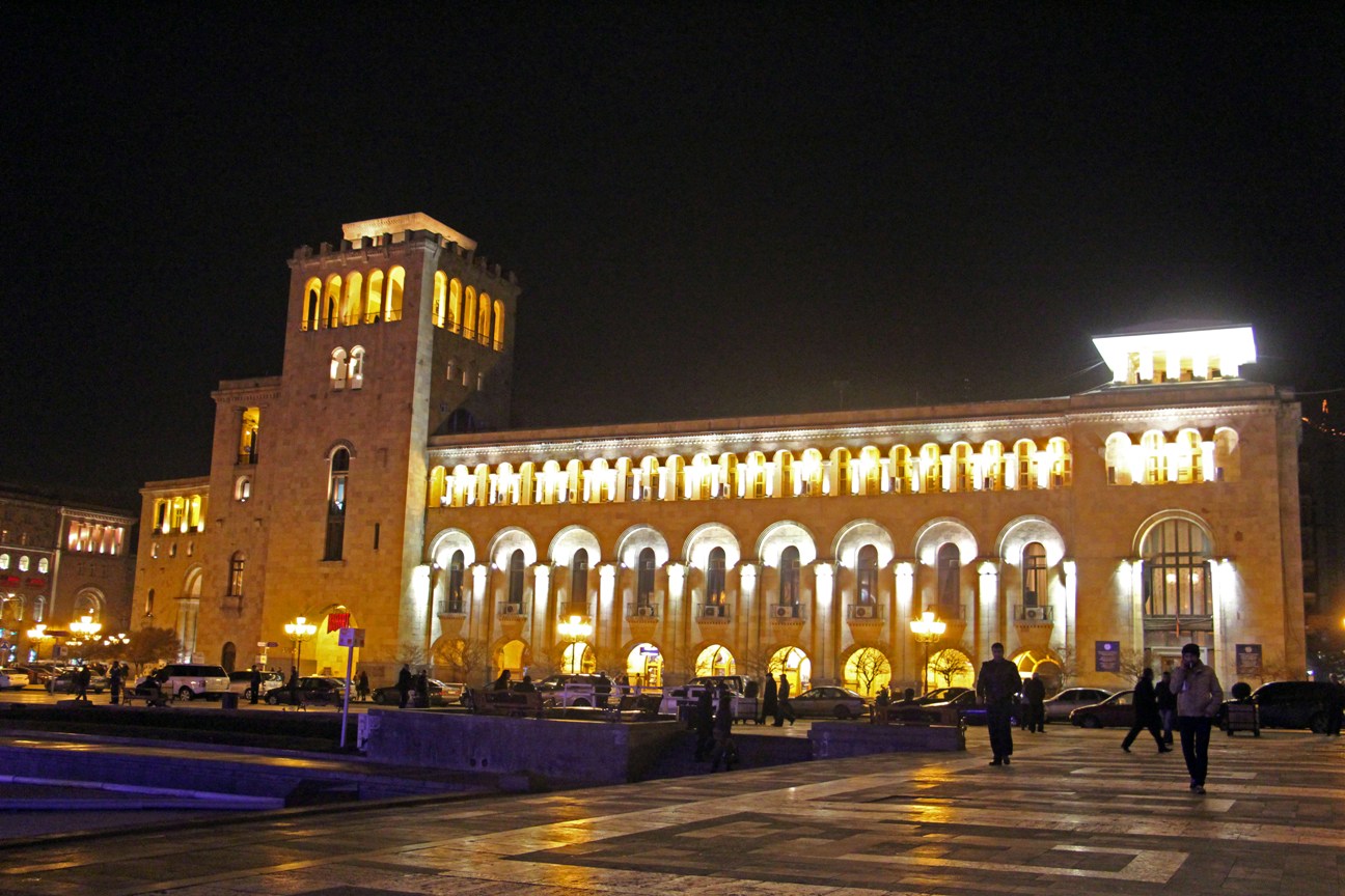 the viewing deck: Yerevan City Night Strolling