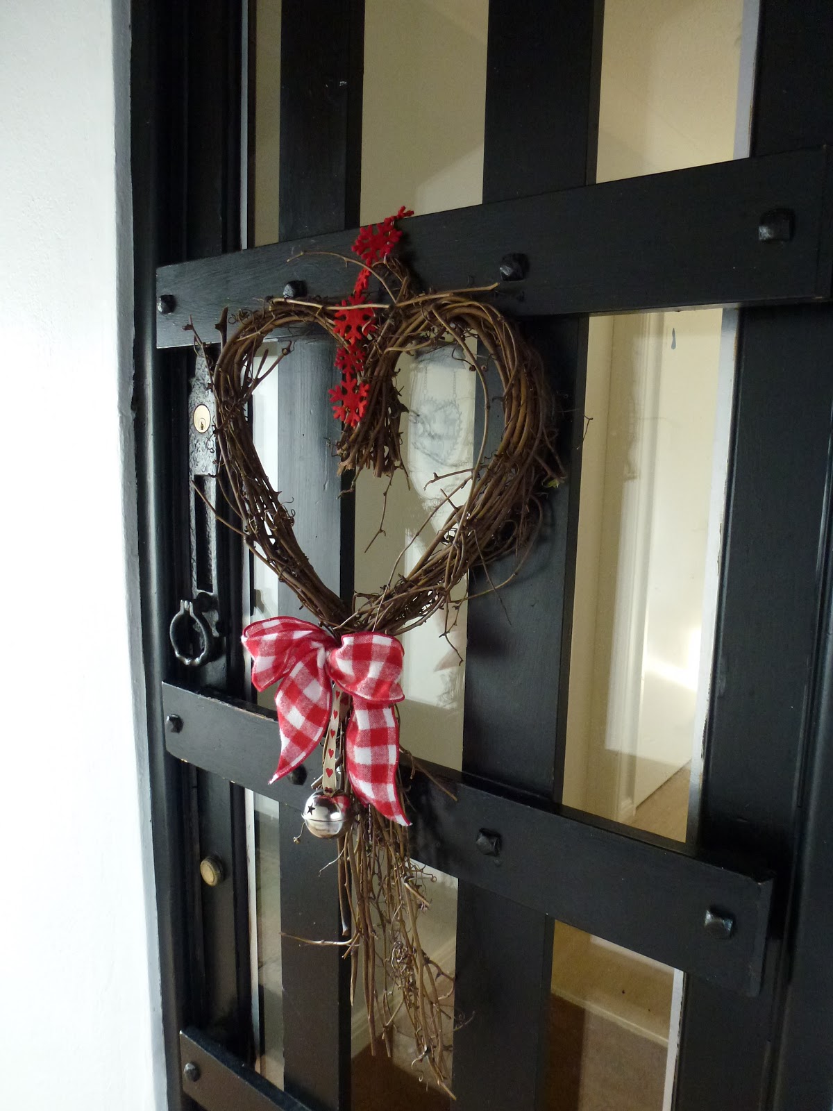 HOME RESTYLER: Easy to make festive decorations