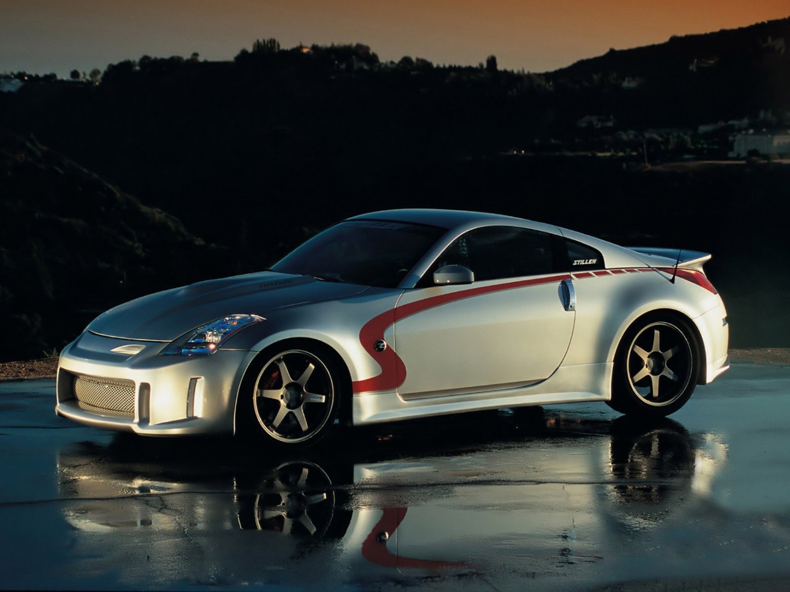 2006 Nissan 350Z Z33 by Stillen