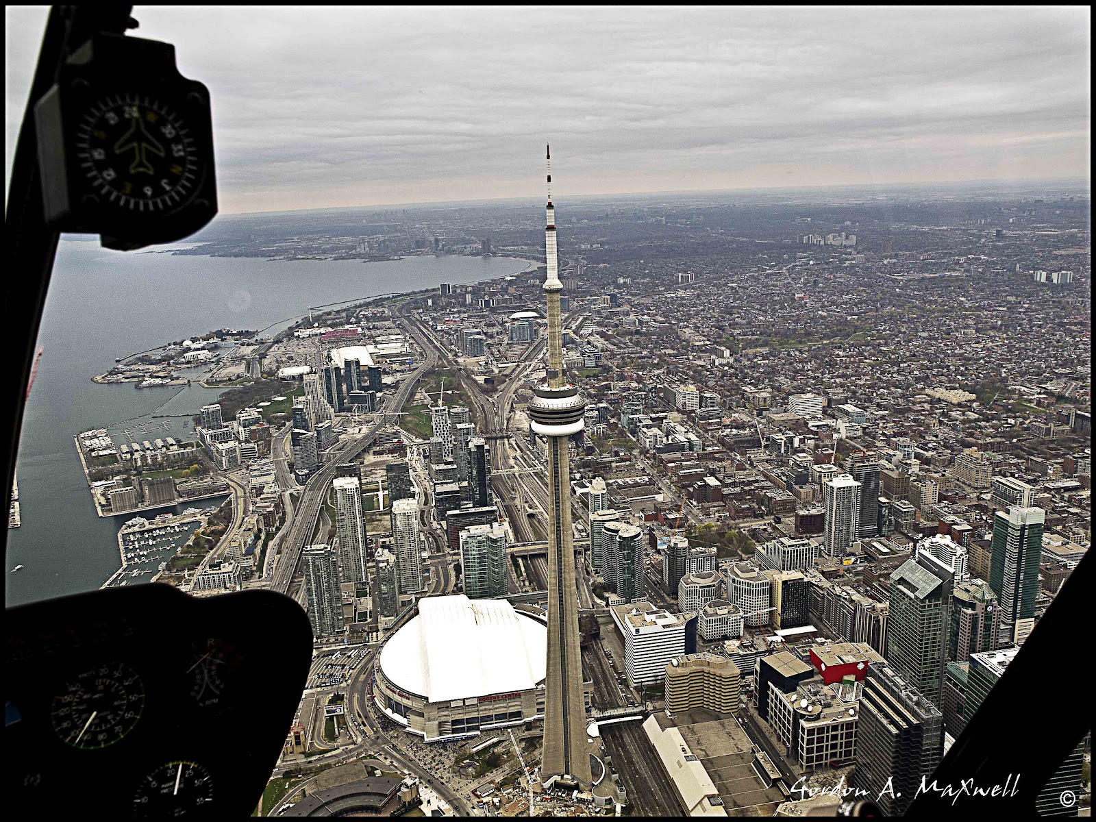 Toronto through my Eyes: Helicopter Tour