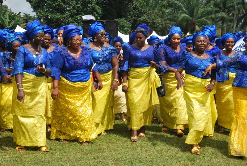 The ''Eagle'' lands at the Iri - Ji Mbaise Festival
