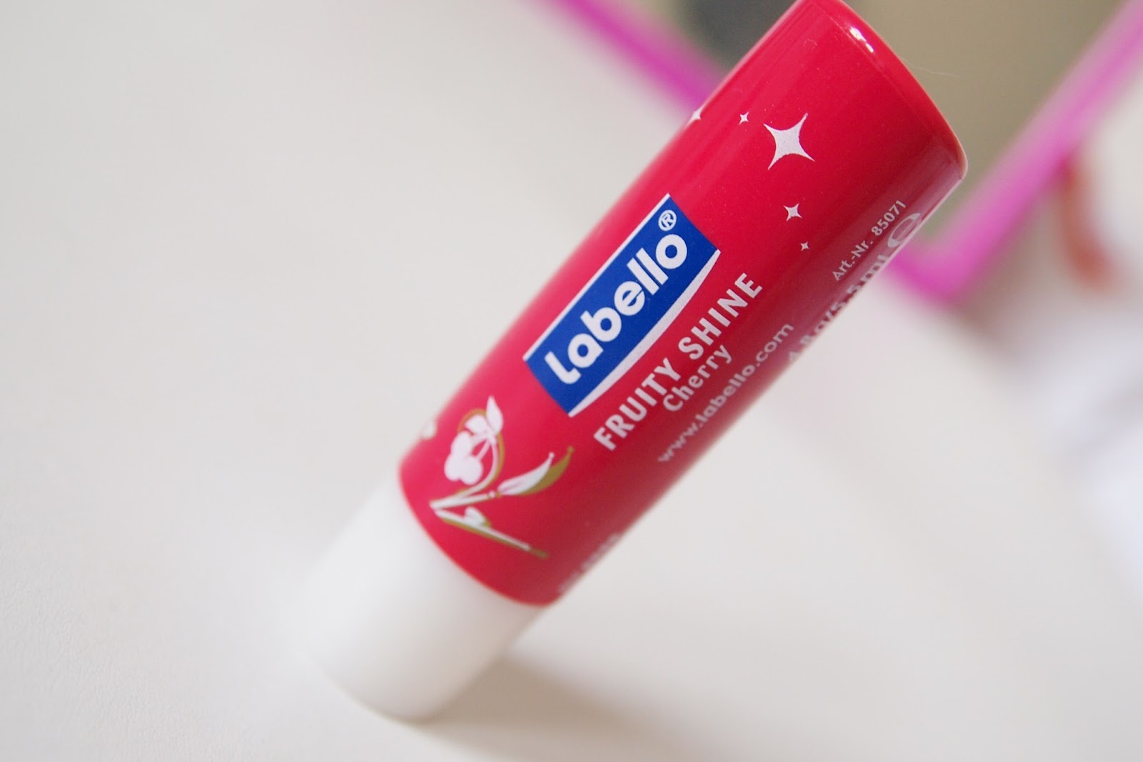 Infinity MakeUp: Labello Fruity Shine Cherry