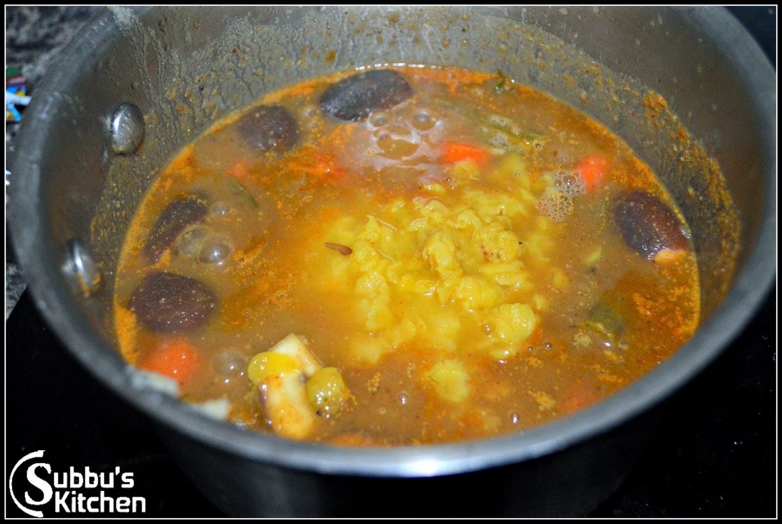 Arachuvitta Sambar | Sambar with Fresh Ground Masala - Subbus Kitchen