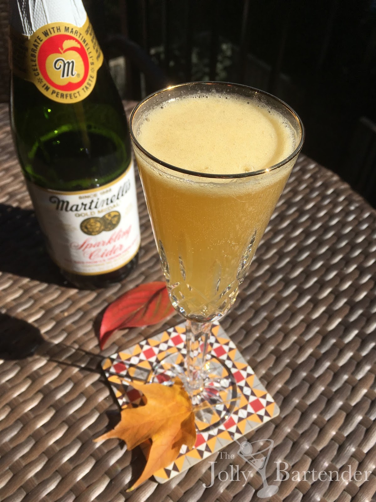 The Jolly Bartender: Baby Bellini (Non-Alcoholic)