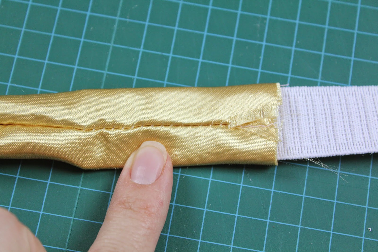 HeidiandFinn modern wears for kids: How to make Elastic Belts x3 - a ...