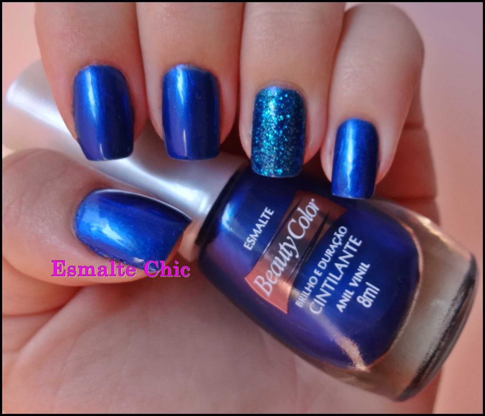 Esmalte Chic: Anil Vinil, Beauty Color!