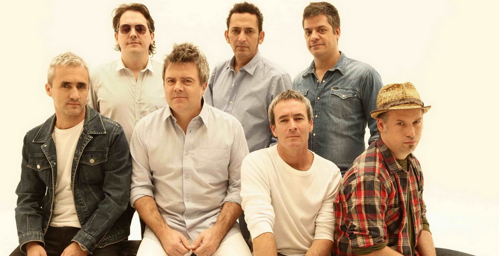 "Biografias De Cantantes": Los Pericos