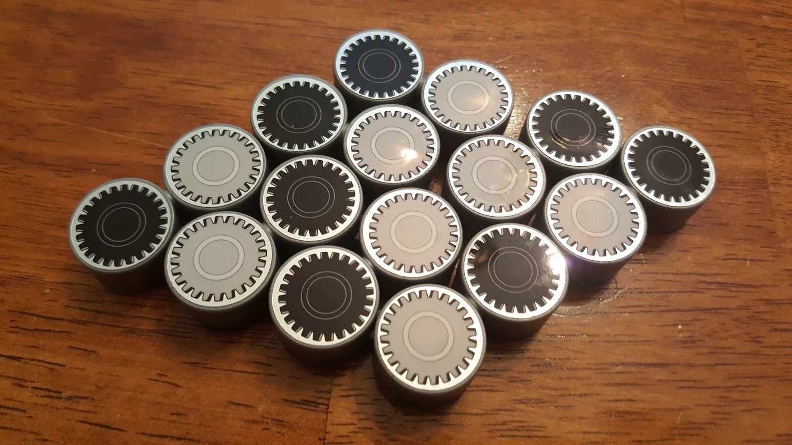 The Puzzle Den: Coggy from Fat Brain Toys