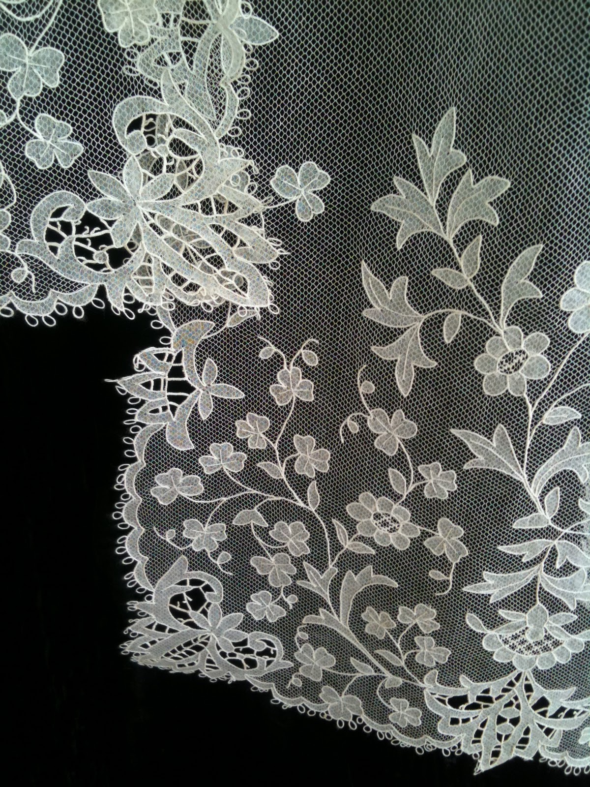 Rosemary Cathcart Antique Lace and Vintage Fashion: Antique ...