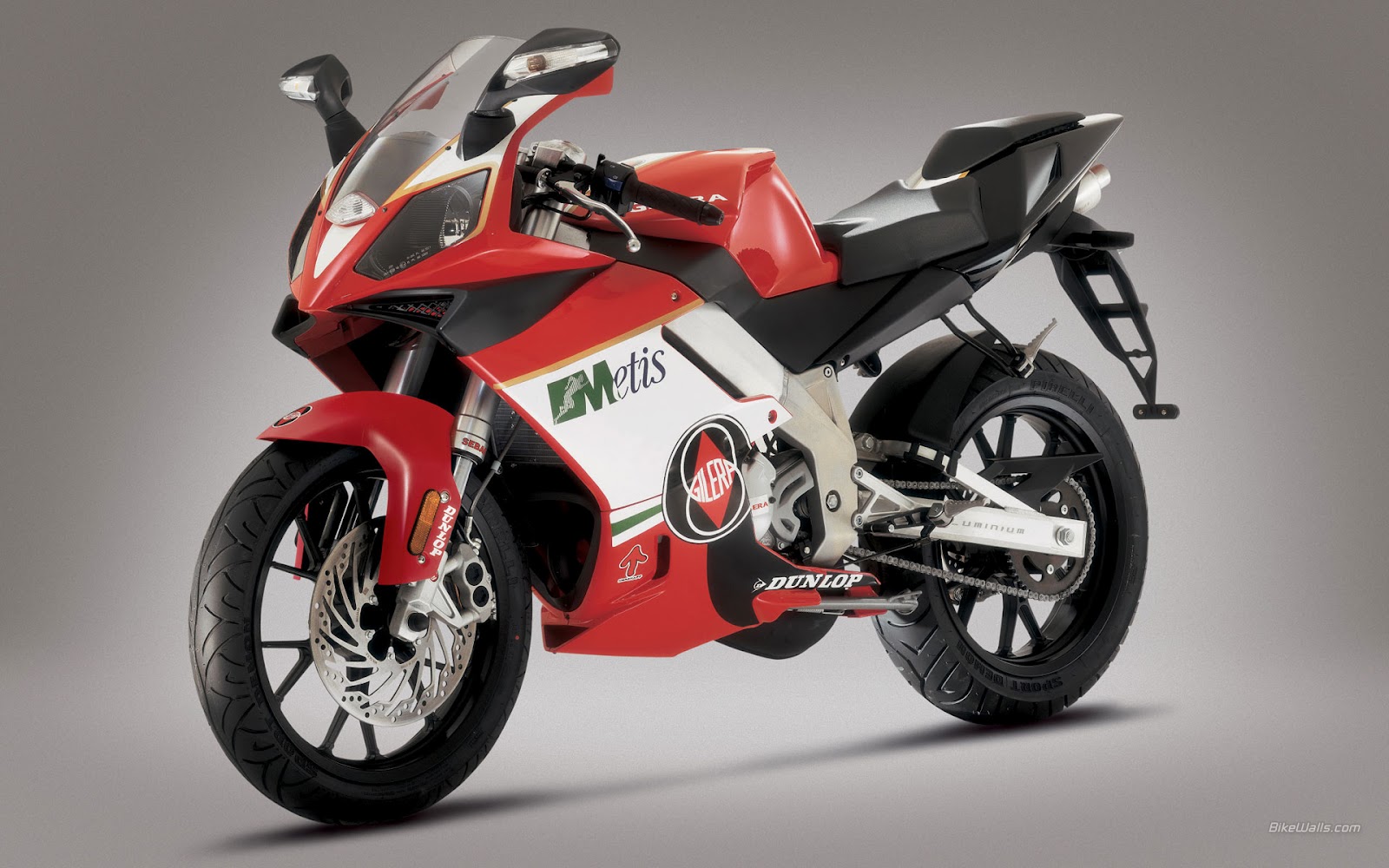 Motorcycle Posters: Gilera SC 125