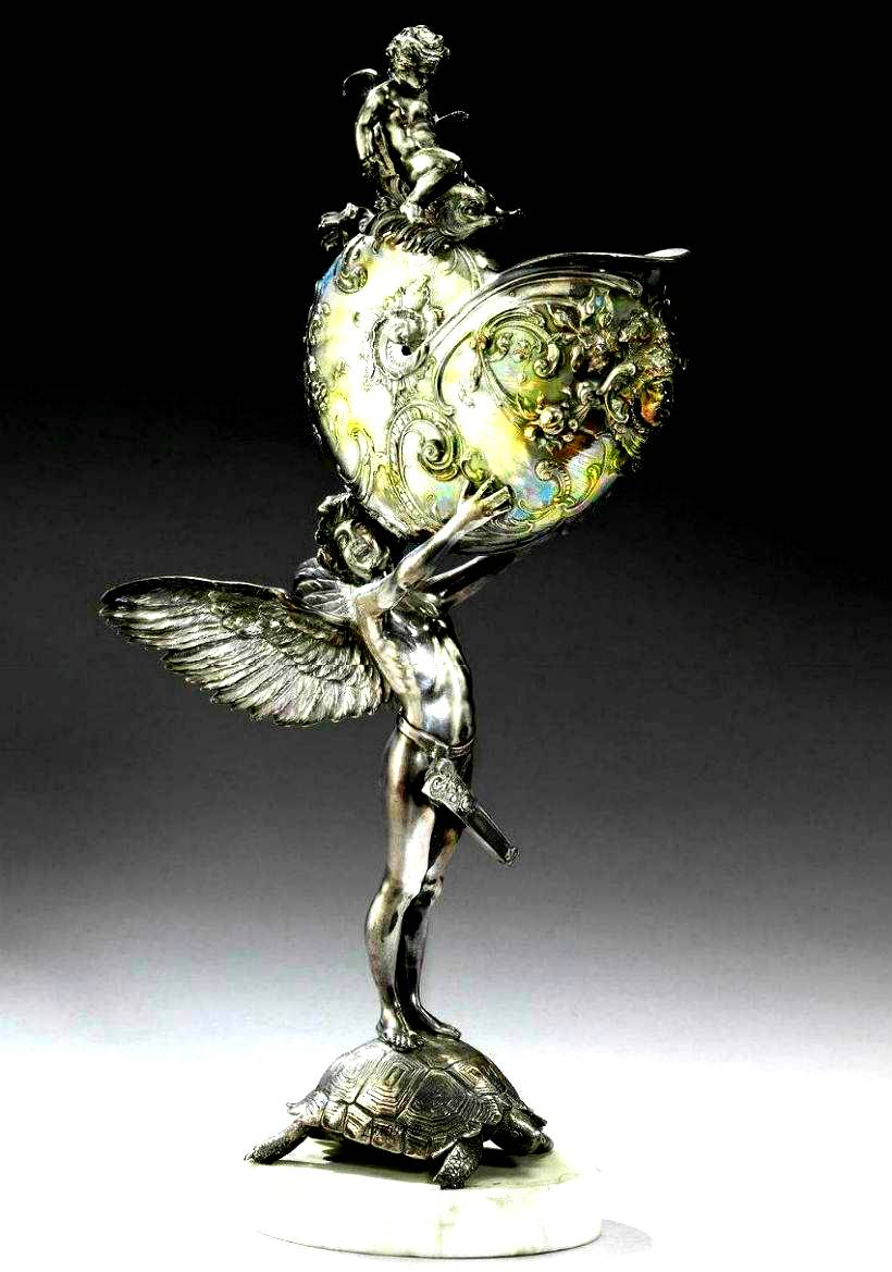 loveisspeed.......: Nautilus shells were popular items in the ...