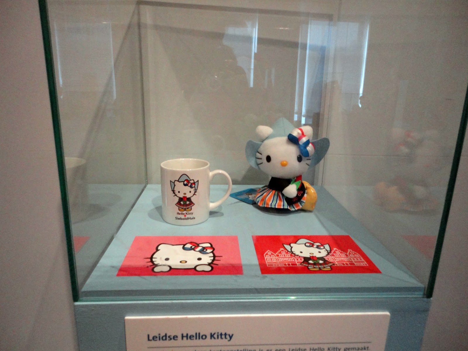 The Proud Daydreamer: Hello Kitty says hello to Holland.