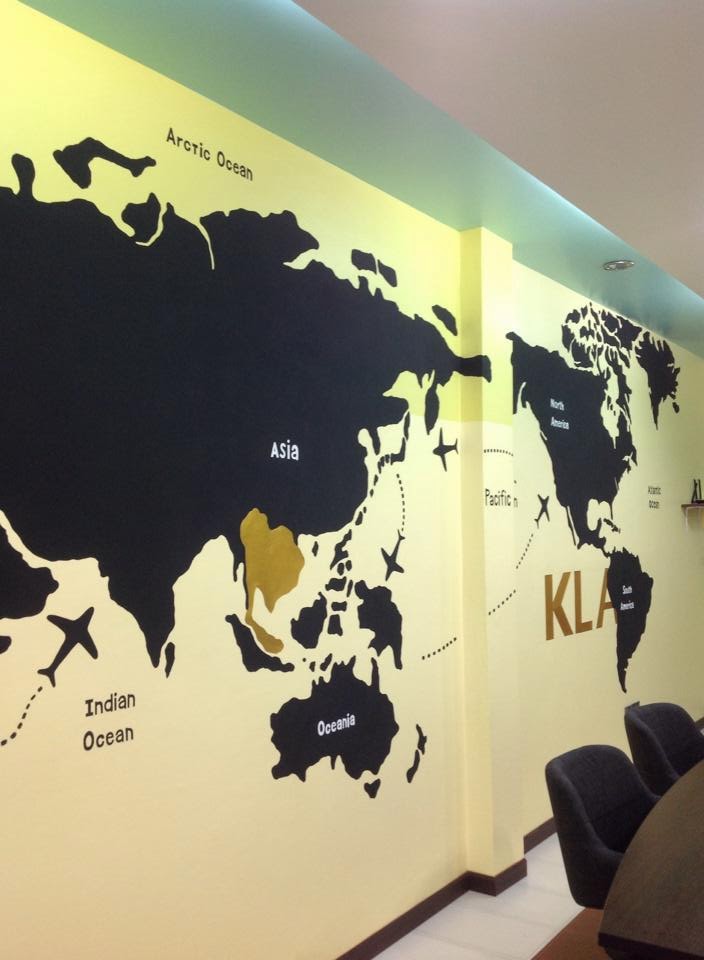 เพ้นท์ผนังตกแต่งบ้าน: เพ้นท์ผนัง บริษัท KLA Design and Development