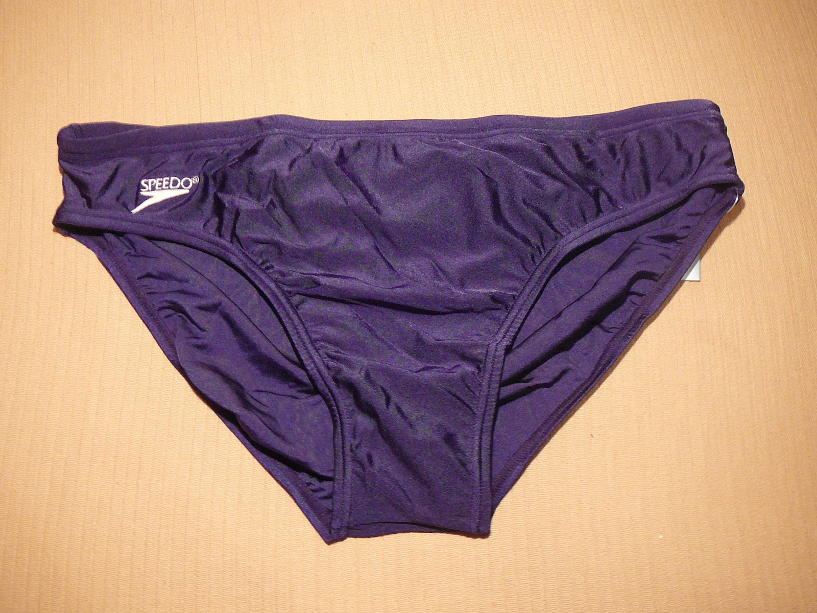 OUTLET VILADECANS: Bañadores SPEEDO Slip 10€