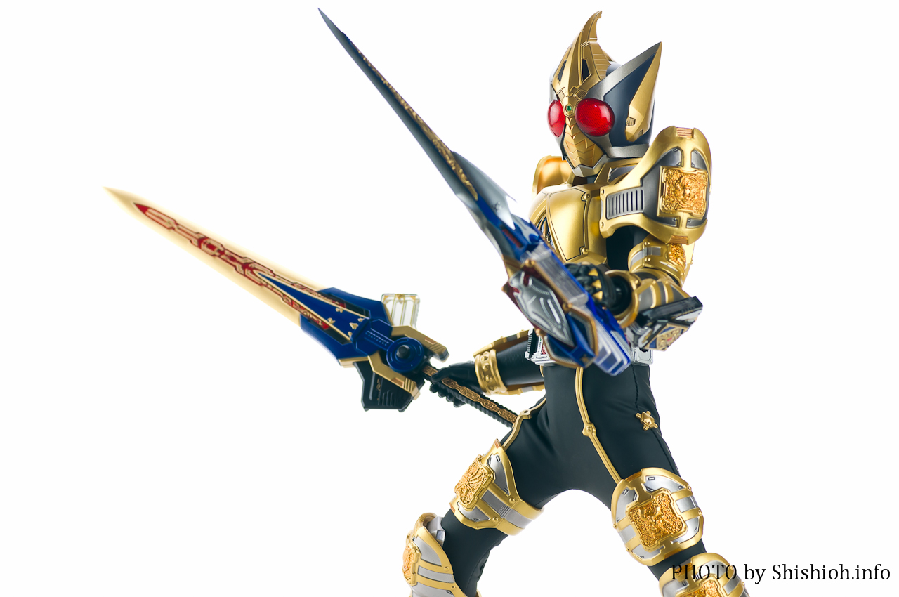 Kamen Rider Meisters: Real Action Heroes - DX Kamen Rider Blade King Form
