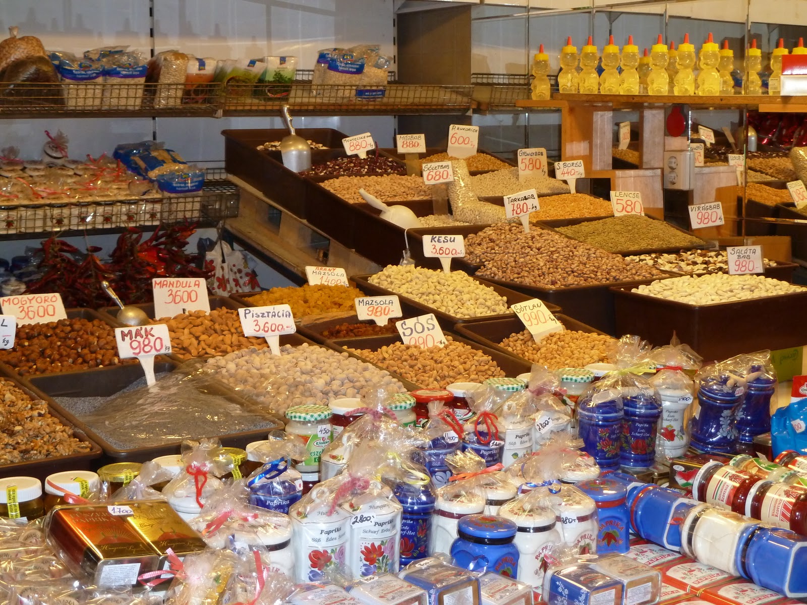 Noah in Budapest: Budapest Central Market Hall