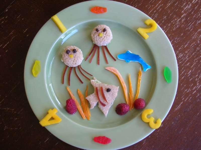 Rindy Mae: 1 Fish, 2 Fish, Red Fish, Blue Fish: A Kid Lunch